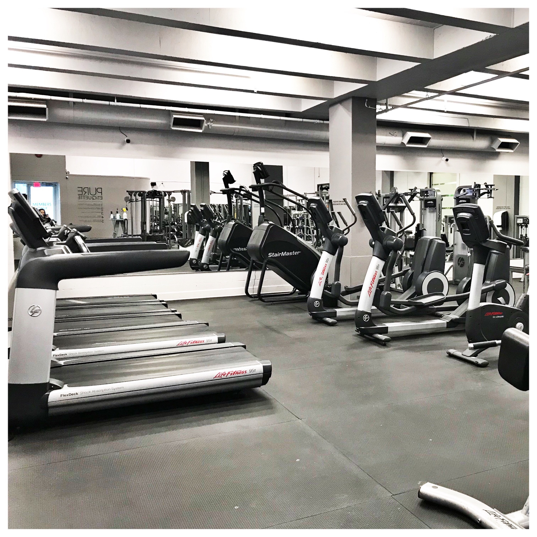 PURE Gym & Juicery, Pool, Hot Tub - Penticton Lakeside Resort